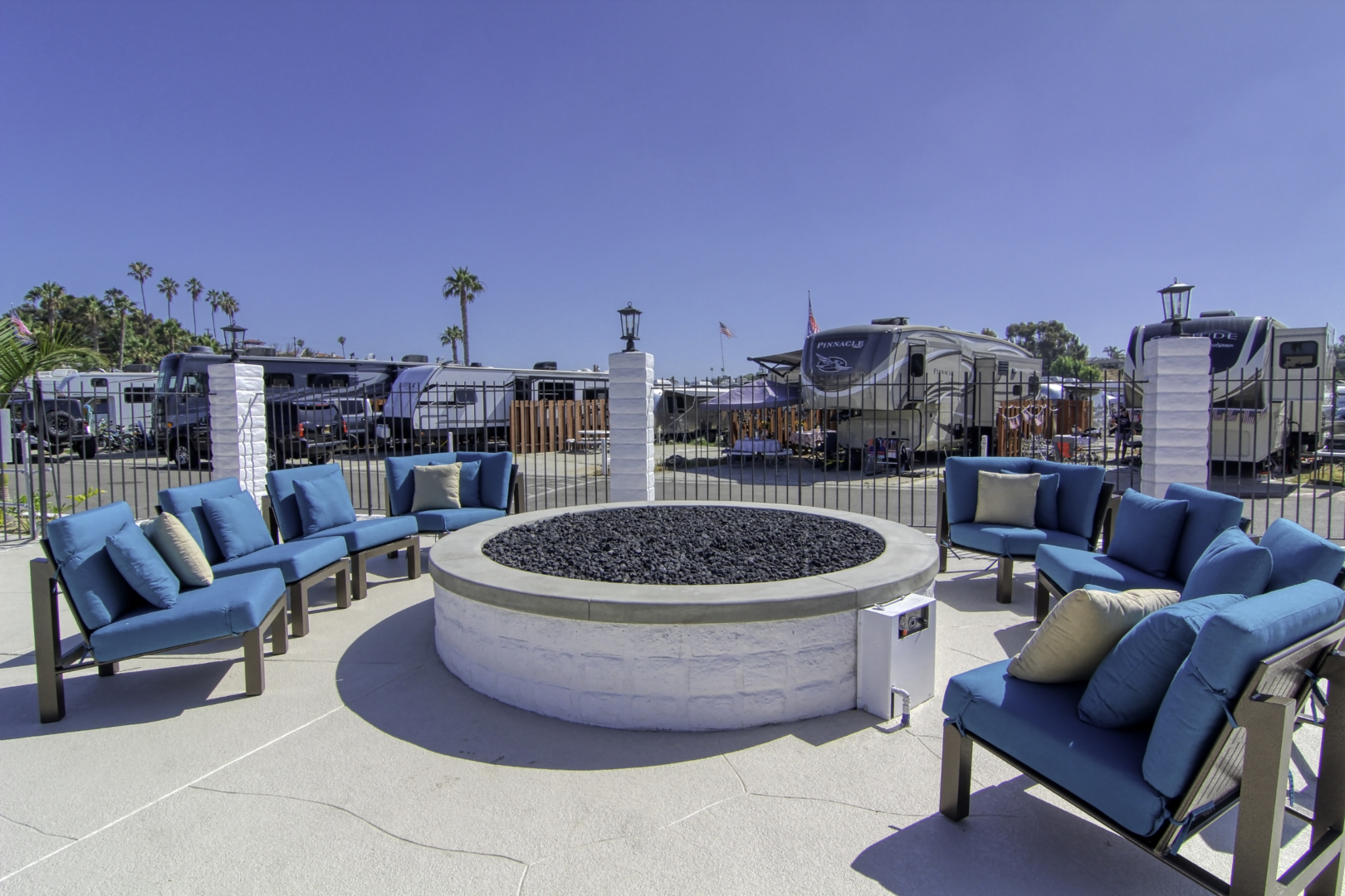 Oceanside RV Resort - Camp California