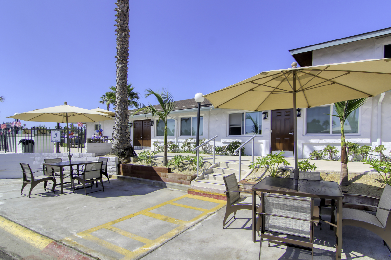 Oceanside RV Resort - Camp California