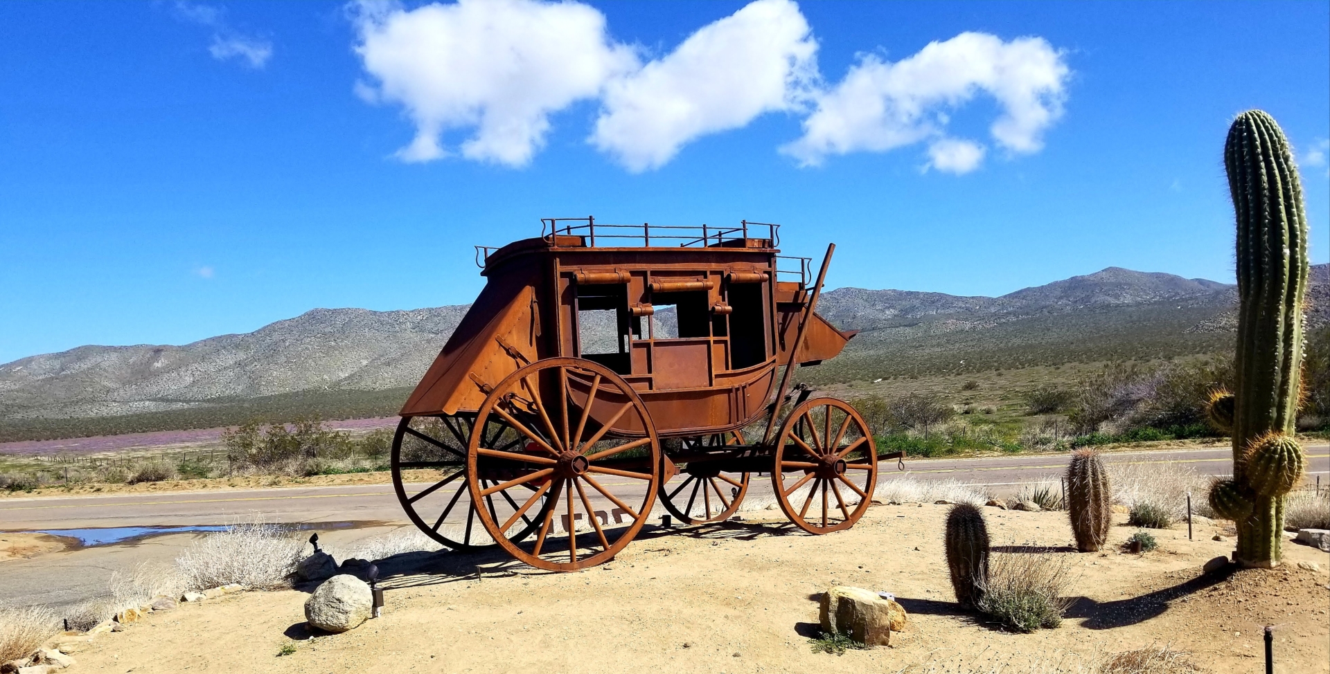Stagecoach Trails RV Park - Camp California