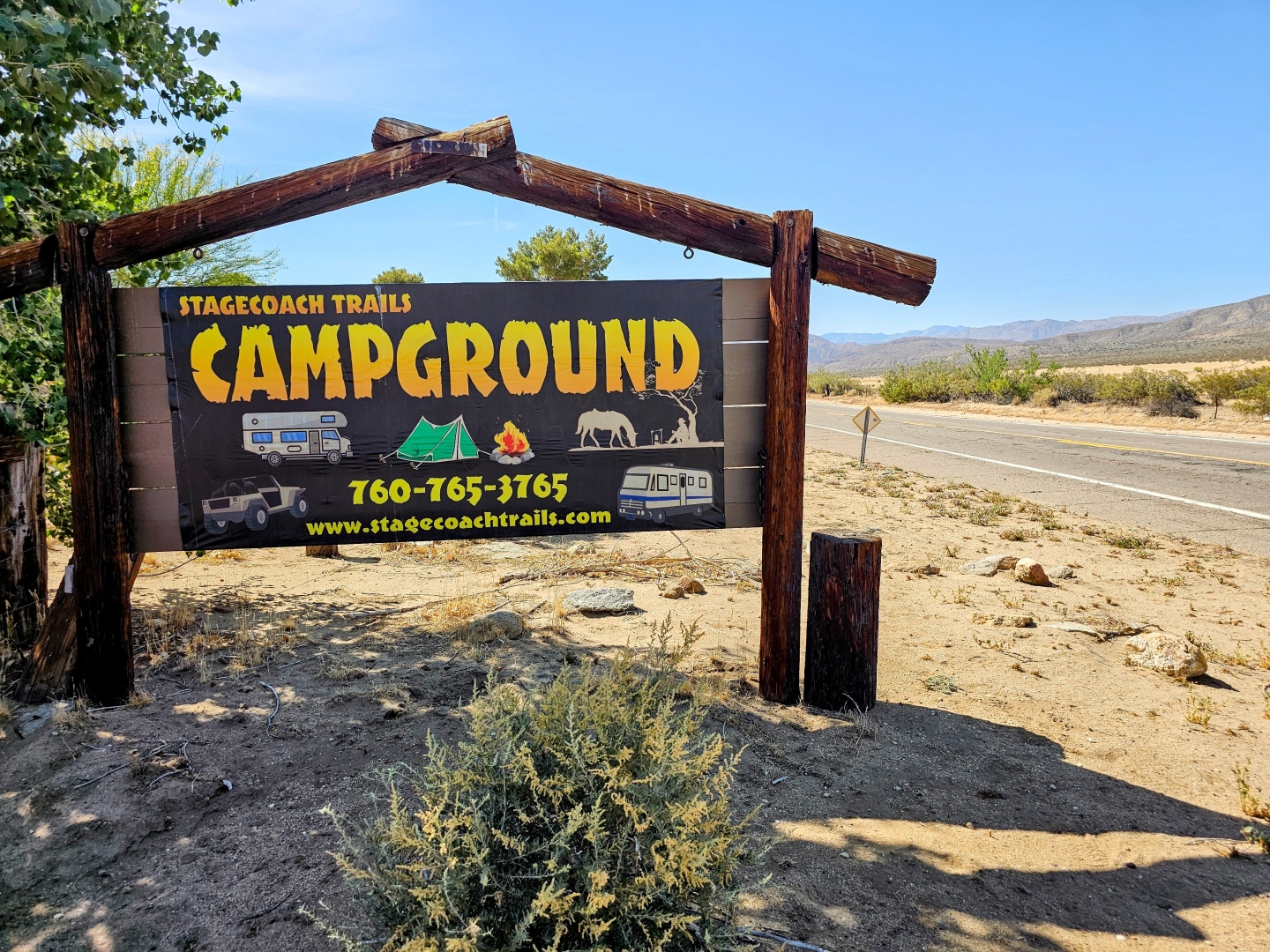 Stagecoach Trails RV Park - Camp California